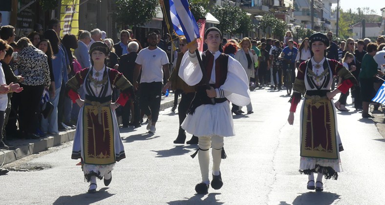 Με λαμπρότητα ο εορτασμός της 28ης Οκτωβρίου στους Σοφάδες | Δήμος Σοφάδων